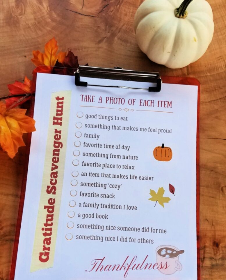 Gratitude Scavenger Hunt | FREE printable